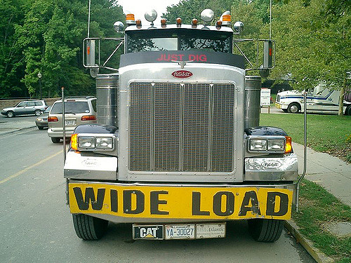 4 Proven Wide Loads Hauling Tips | Muv-All Trailers